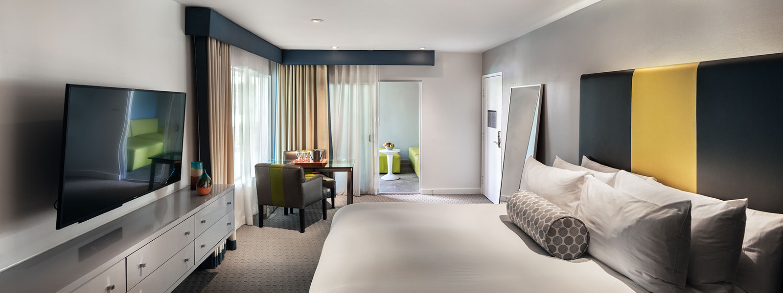 West Hollywood Hotel Studio Suite | Sunset Strip Hotel